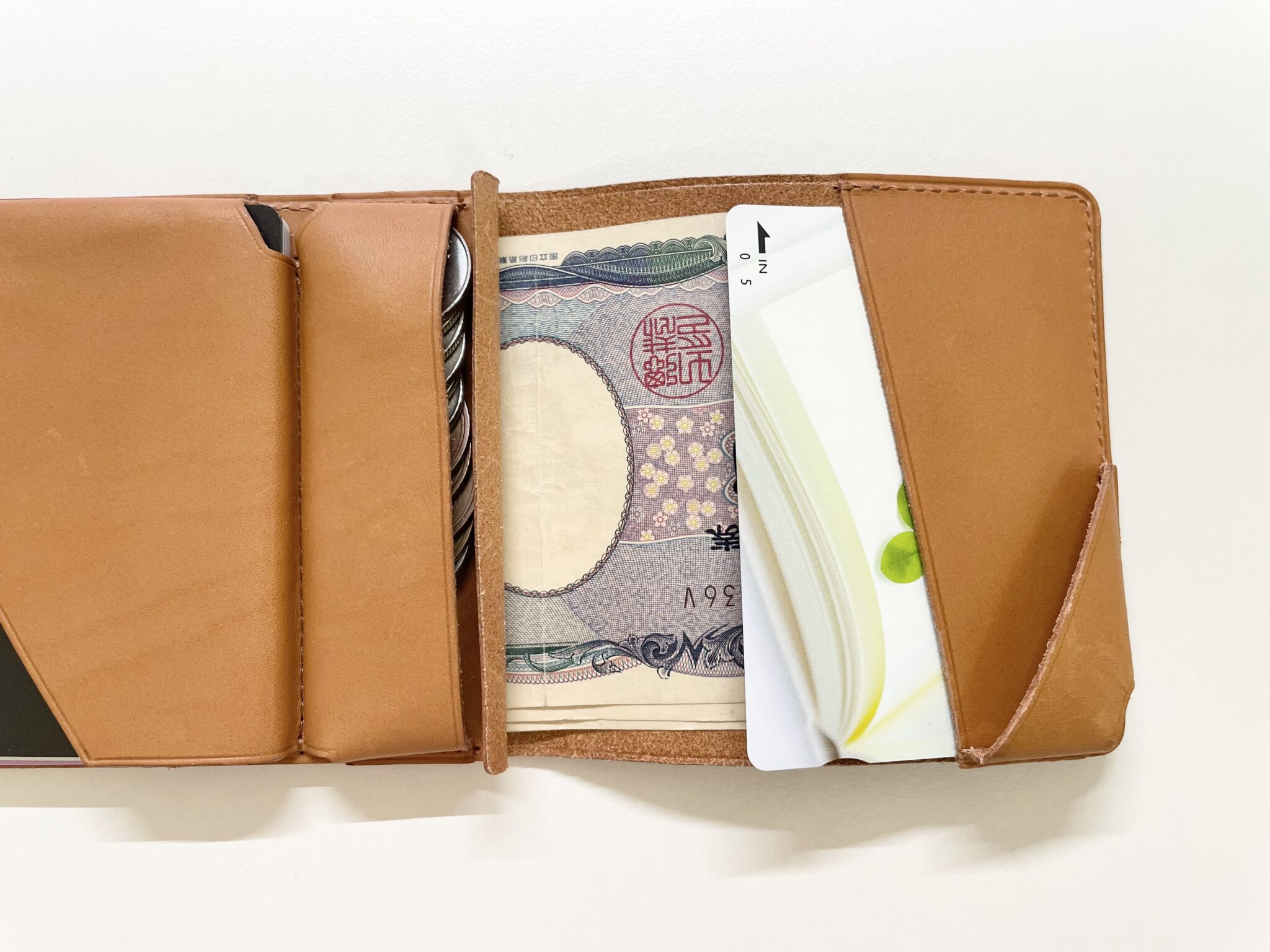 最高のミニマル財布をもらいました｜小さな薄い財布 Hitoe® Fold | ぽきろぐ